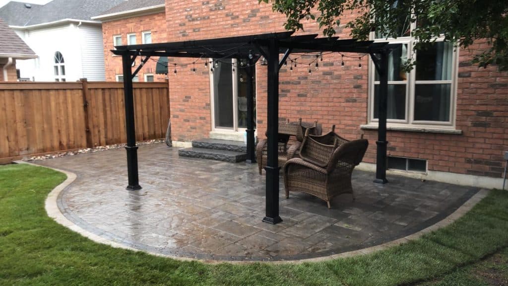 Whitby Landscaping | Gardening Sod & Hardscaping | 905-926-9111